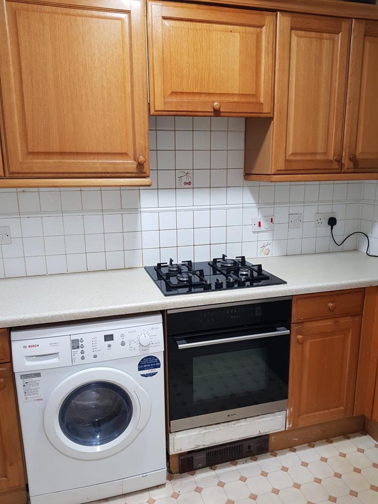 Clydesdale Close, Isleworth TW7 2 bed terraced house - £1,800 pcm (£415 pw)