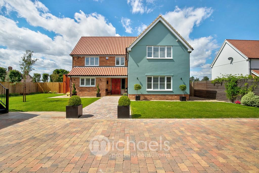 The Heath, Mistley, Manningtree, CO11 4 bed detached house for sale - £ ...