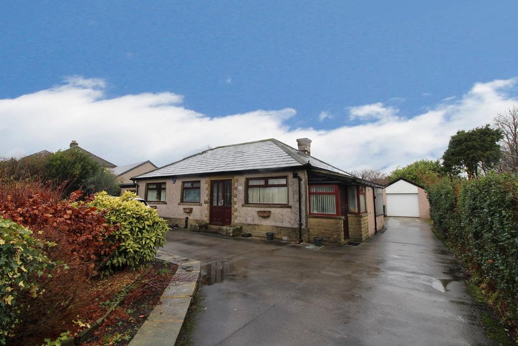 Goose Cote Lane, Oakworth, Keighley, BD22 4 bed detached bungalow for ...