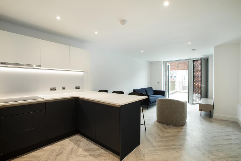 Bankside Boulevard, Cortland at... 2 bed apartment - £2,215 pcm (£511 pw)