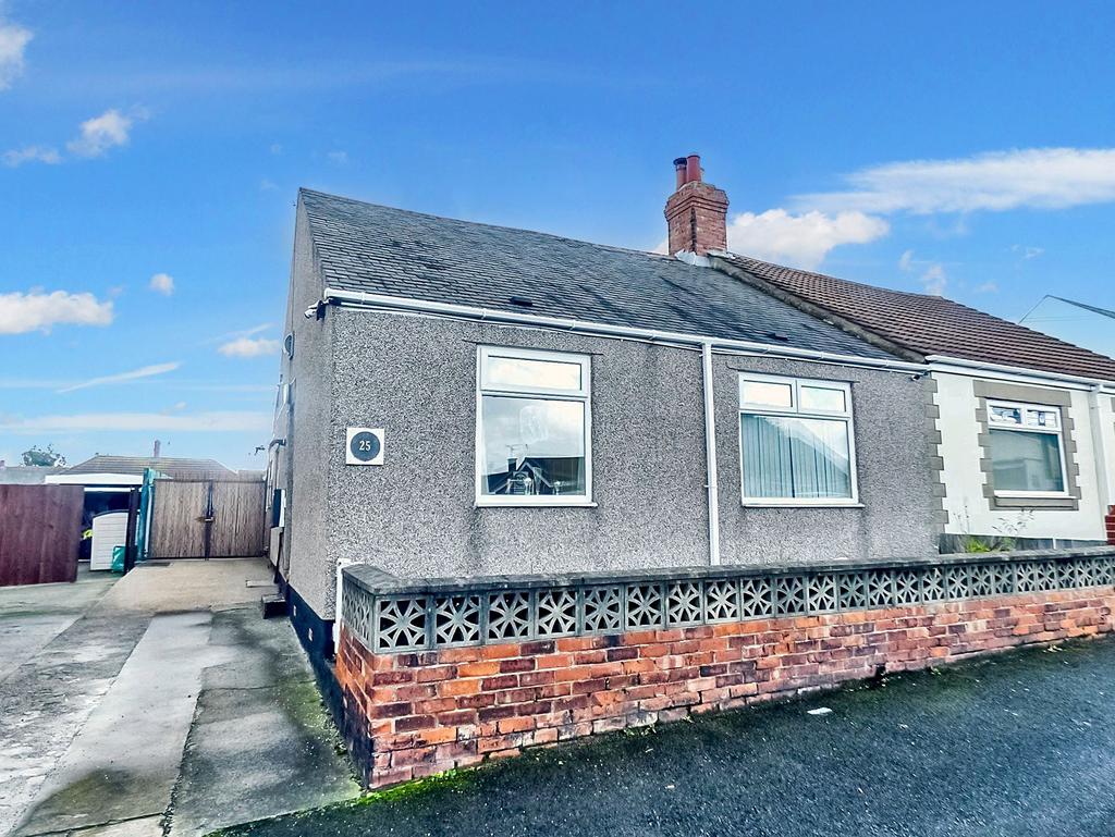 Stead Lane, Bedlington... 2 bed bungalow for sale - £149,950
