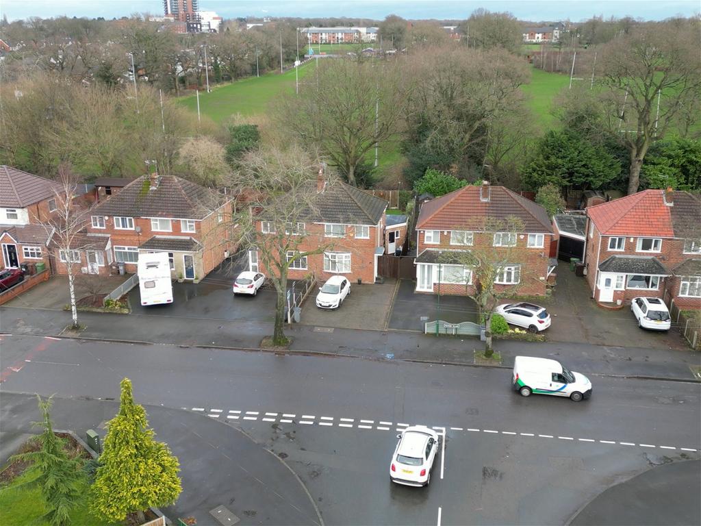 Hurdis Road, Shirley, B90 2DN 3 bed semi-detached house for sale - £300,000