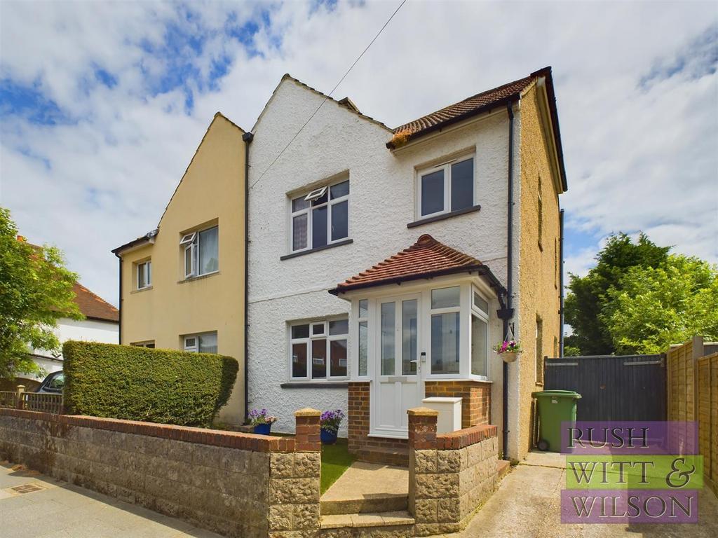 Wishing Tree Road North, St.... 3 bed semi-detached house - £297,500