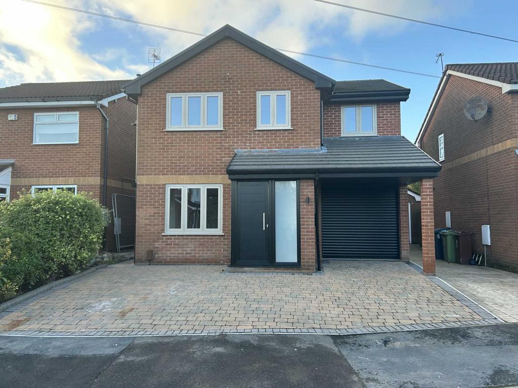 Woodlea, Oldham OL9 4 bed detached house - £430,000