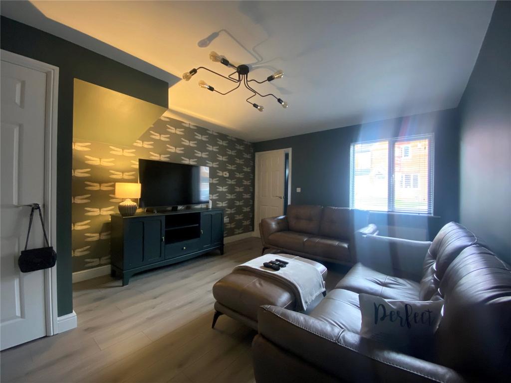 Royds Hall Drive, Woodside, Bradford, BD6 3 bed terraced house for sale ...