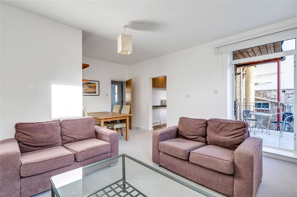 Marlow House, 160 Victoria Rise... 2 bed apartment - £2,350 pcm (£542 pw)