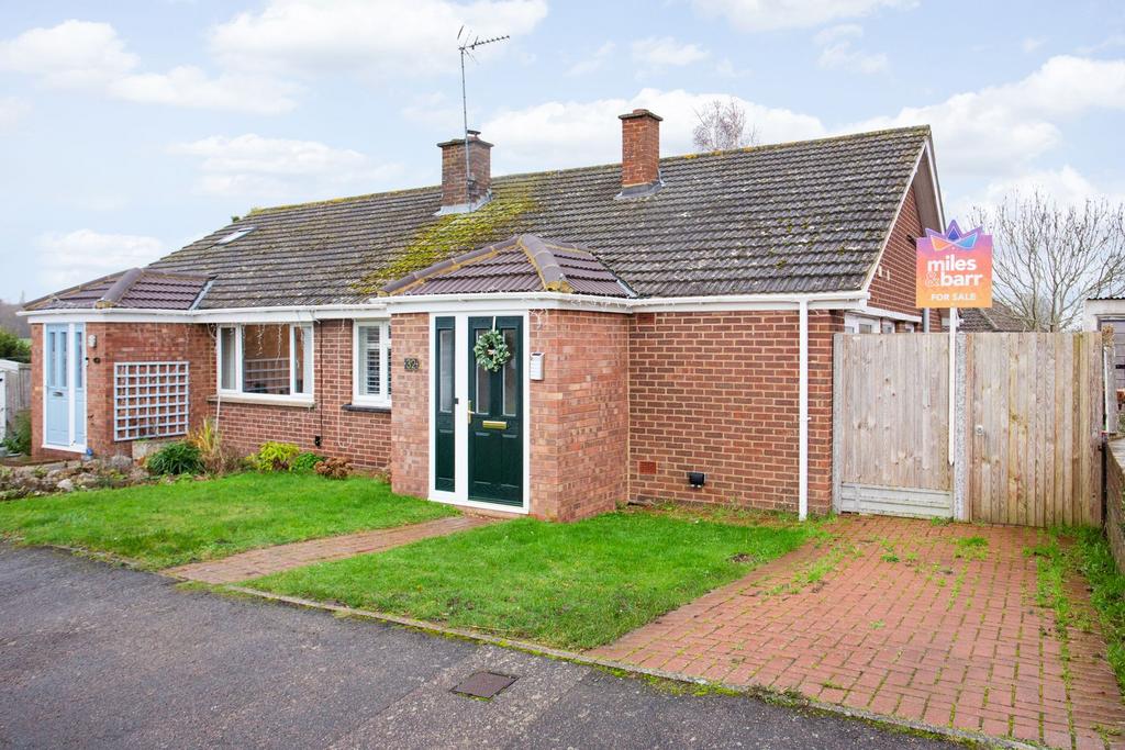 South Court Drive, Wingham, CT3 3 bed semi-detached bungalow for sale - £350,000