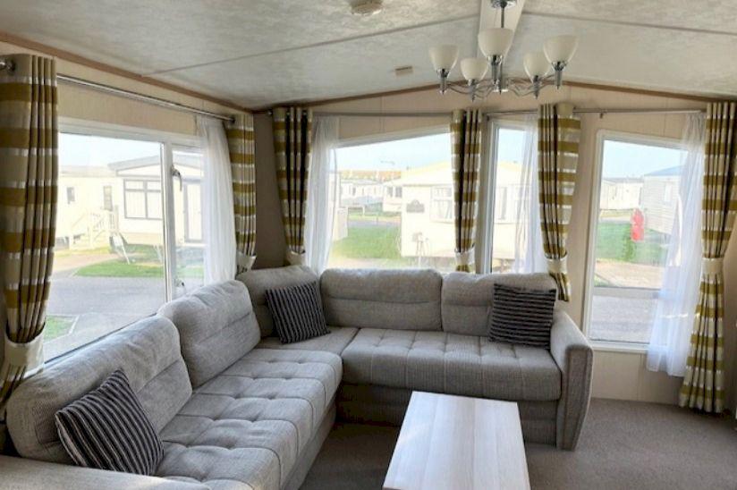 Harts Holiday Park, Leysdown Road ME12 2 bed static caravan - £29,995