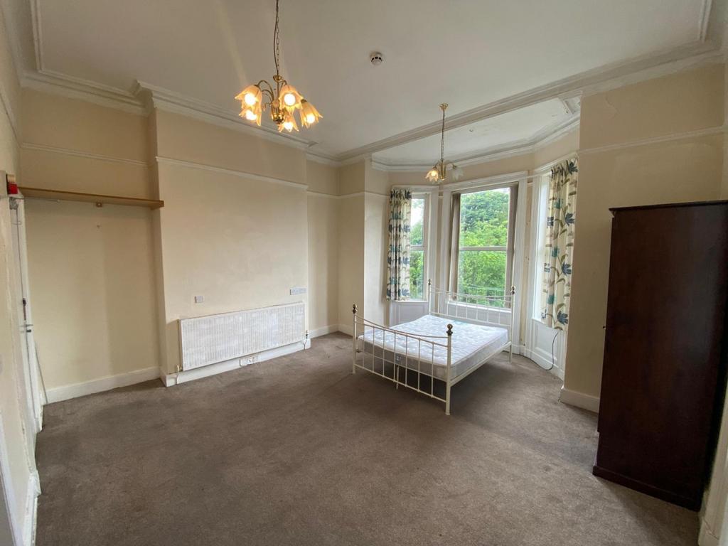 Lower Bank Road Preston PR2 8NS 1 bed in a house share - £495 pcm (£114 pw)