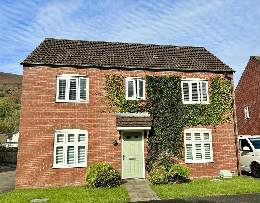 Ffordd Y Glowyr, Godrergraig, Swansea. 4 bed detached house for sale ...