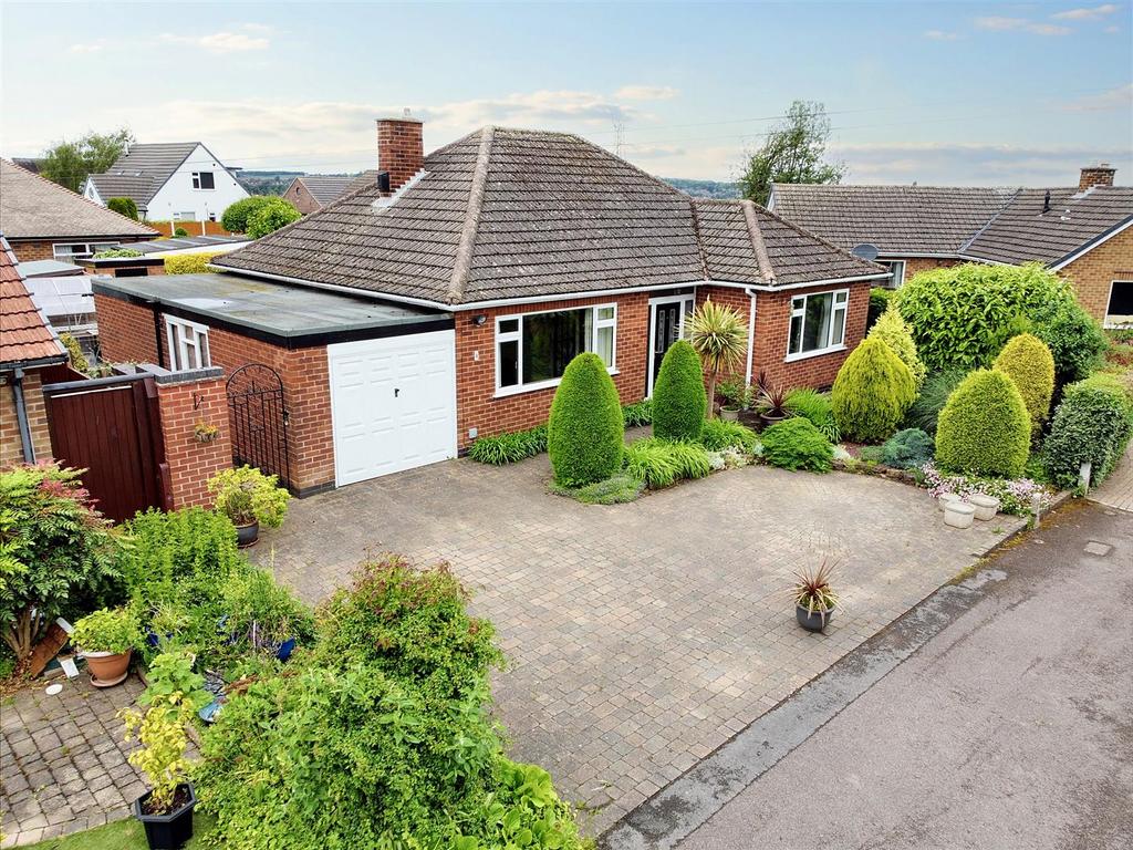 Edale Rise, Toton 2 bed detached bungalow - £375,000