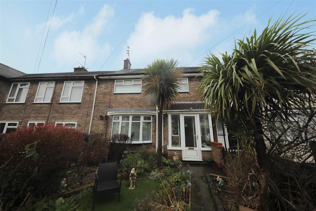 Ramsden Place, Cottingham 2 bed terraced house for sale - £150,000
