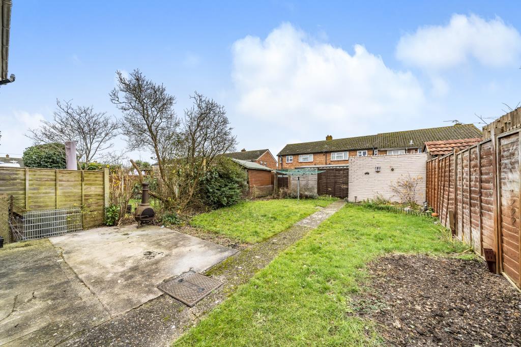 Thatcham, Berkshire, RG18 2 bed semi-detached house for sale - £275,000