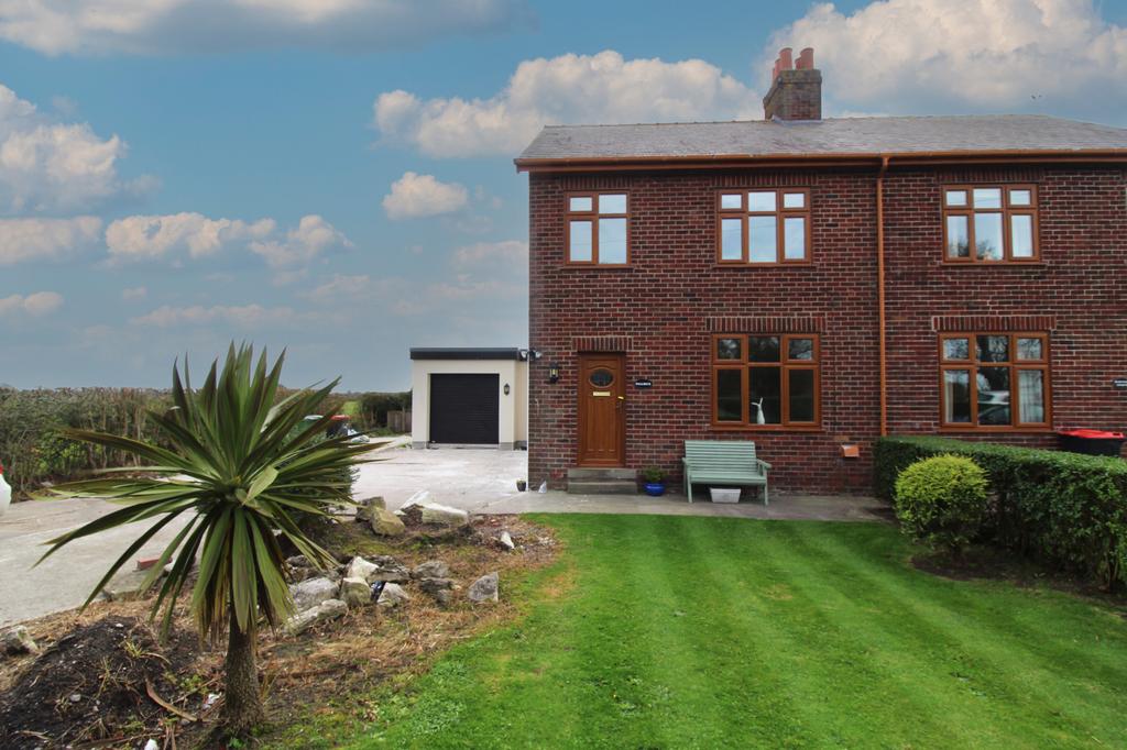Head Dyke Lane, Pilling PR3 3 bed semi-detached house - £1,100 pcm (£ ...