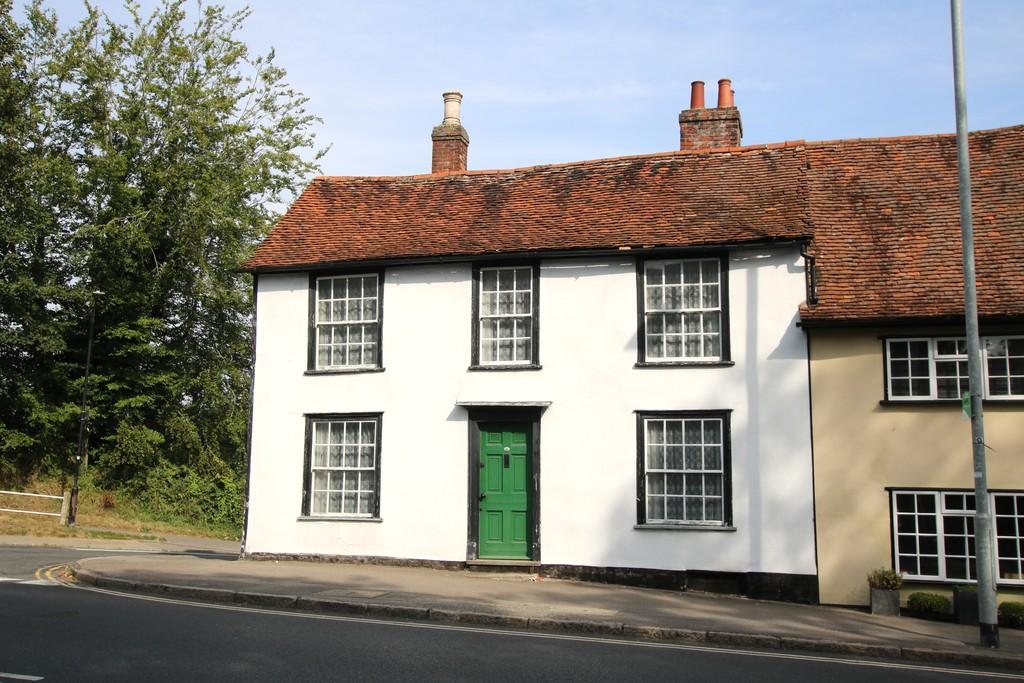 Stortford Road, Dunmow 3 bed end of terrace house - £325,000