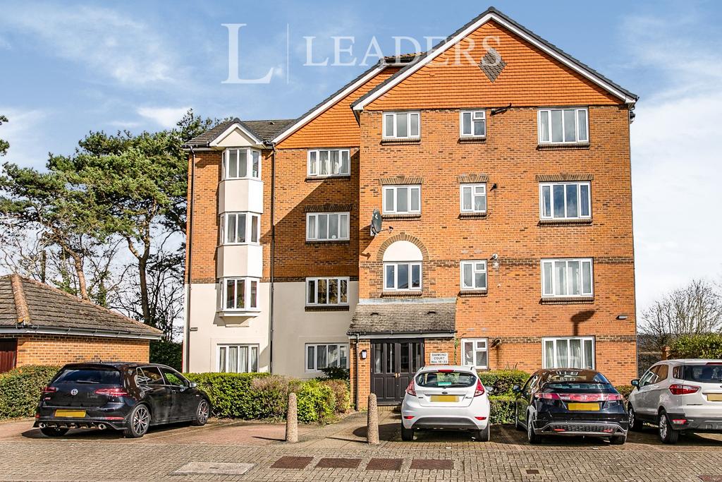Redhill 1 bed flat - £1,200 pcm (£277 pw)