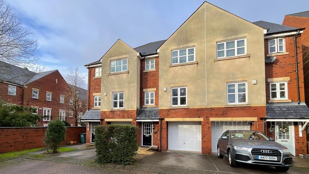 Alnwick View, West Park, Leeds, West... 4 bed townhouse - £434,950