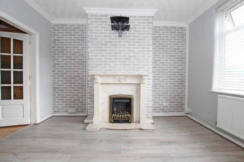 Gartons Lane, Clock Face, WA9 2 bed terraced house for sale - £95,000