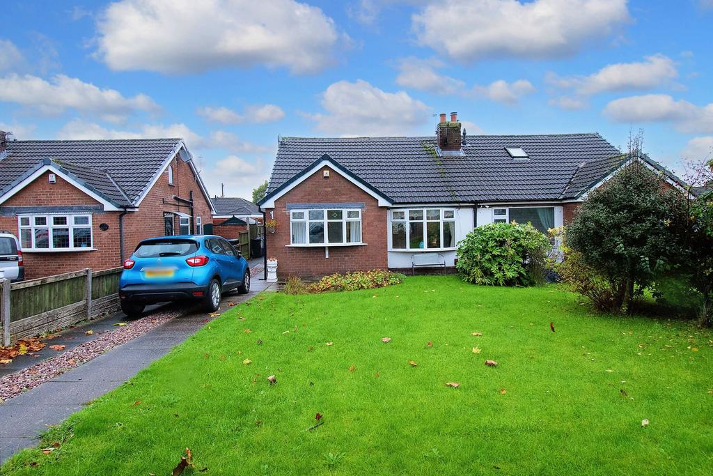 Church Lane Lowton Wa3 3 Bed Semi Detached Bungalow For Sale £245 000