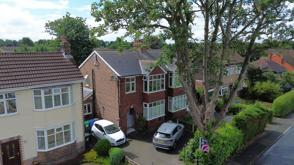 Cinnamon Lane, Fearnhead, WA2 3 bed semi-detached house - £300,000