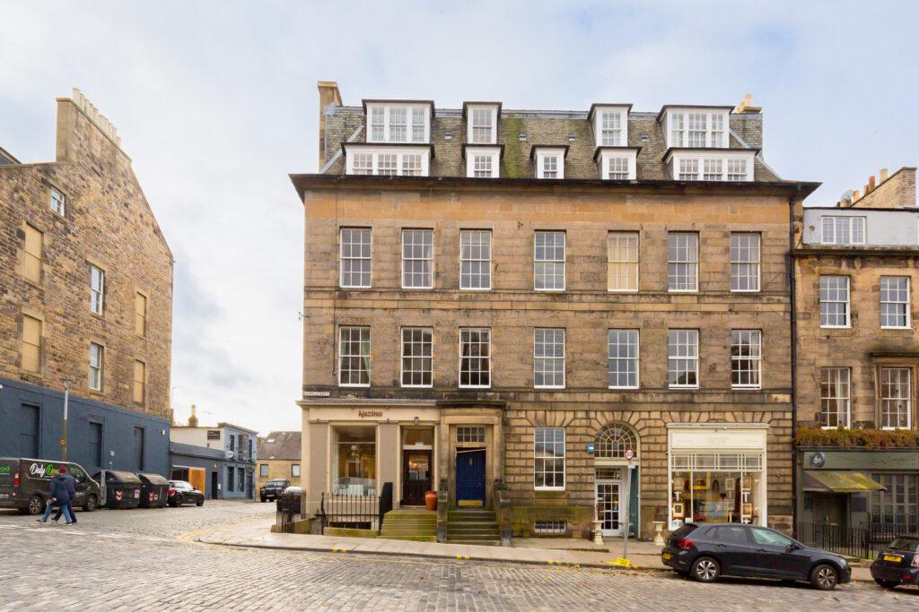 20/7 Howe Street, New Town, Edinburgh, EH3 6TG 3 bed flat for sale - £ ...