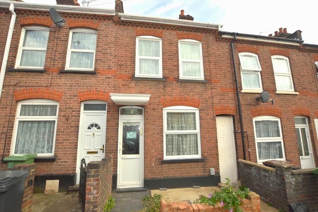 Maple Road West, Luton, Beds, LU4 8BQ 2 bed terraced house - £235,000