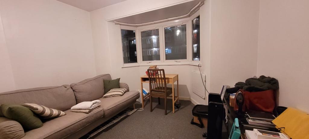 High Trees, Tulse Hill, London SW2 1 bed flat to rent - £1,500 pcm (£ ...