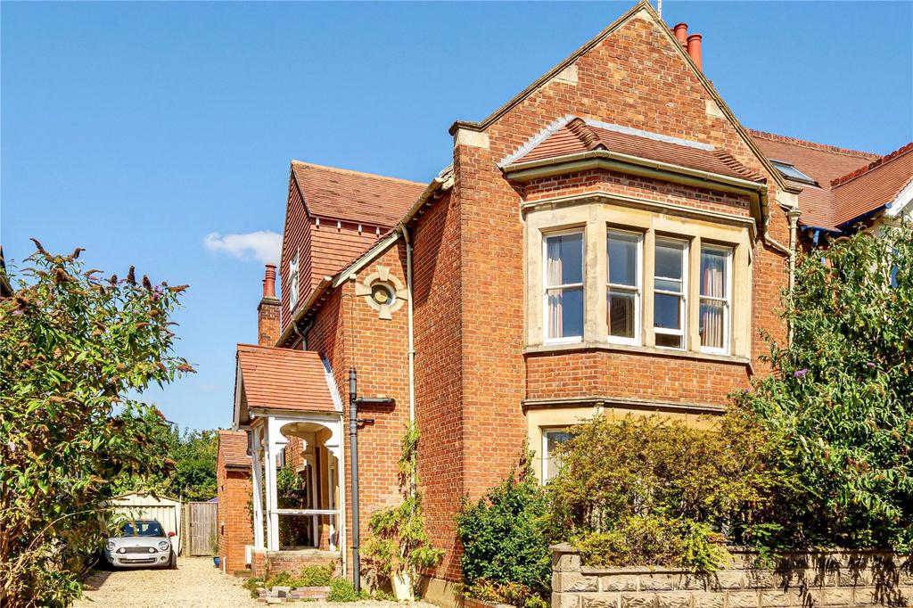 Divinity Road, East Oxford 5 bed end of terrace house - £1,500,000