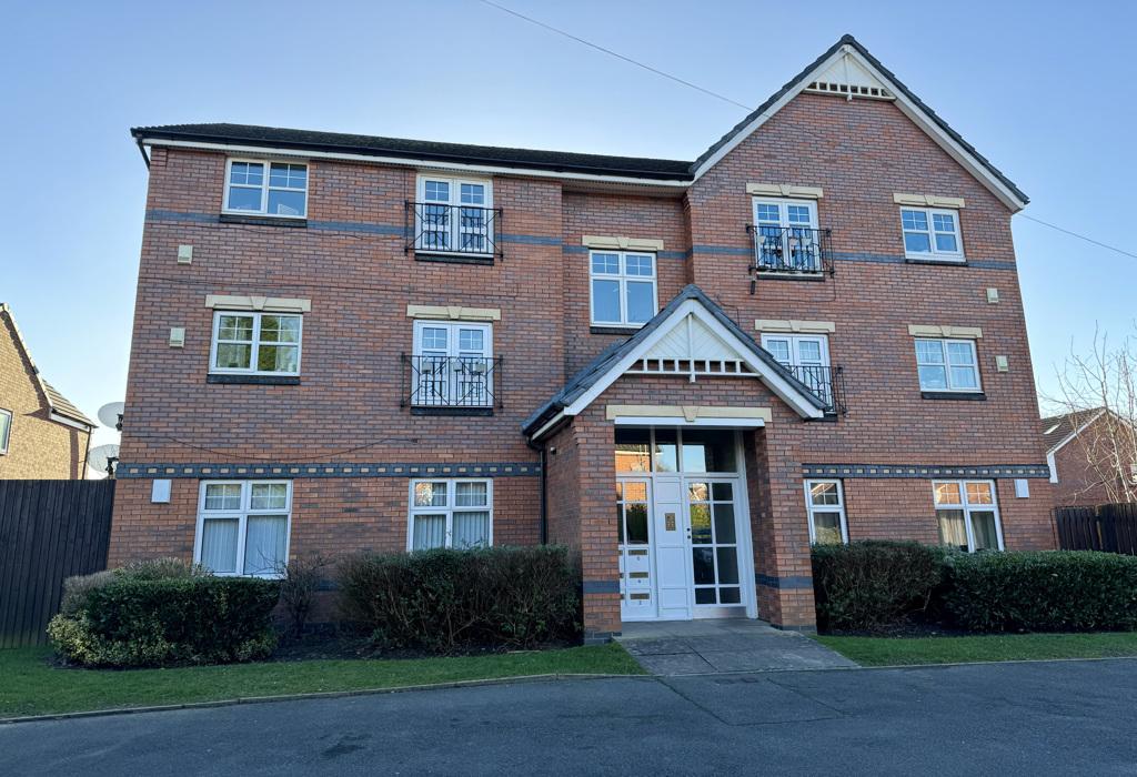 129 Haslington Road, Manchester 2 bed apartment - £900 pcm (£208 pw)
