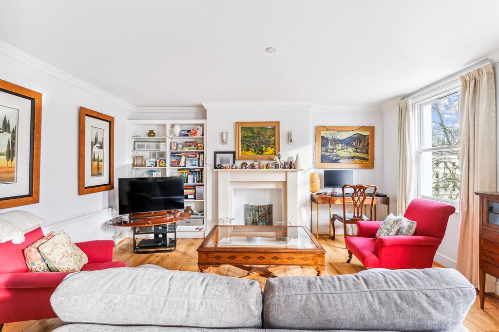 Hartington House, 4 Drummond Gate... 2 bed flat - £1,100,000