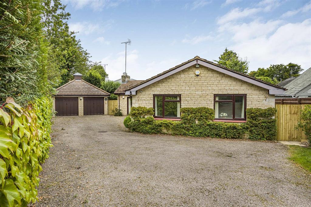Sandy Lane Road, Charlton Kings... 3 bed detached bungalow - £875,000