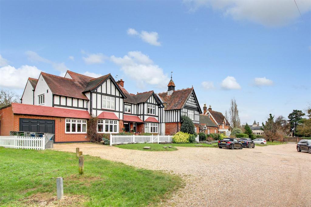 Little Common, Stanmore, Stanmore 5 bed house - £1,700,000