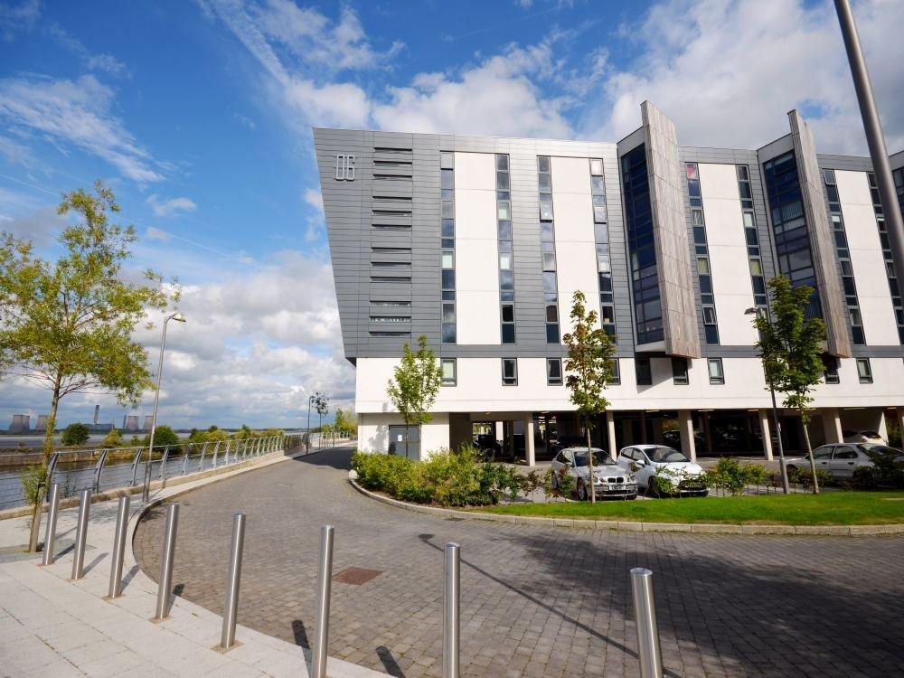 The Decks, Runcorn, WA7 1GR 1 bed flat - £650 pcm (£150 pw)