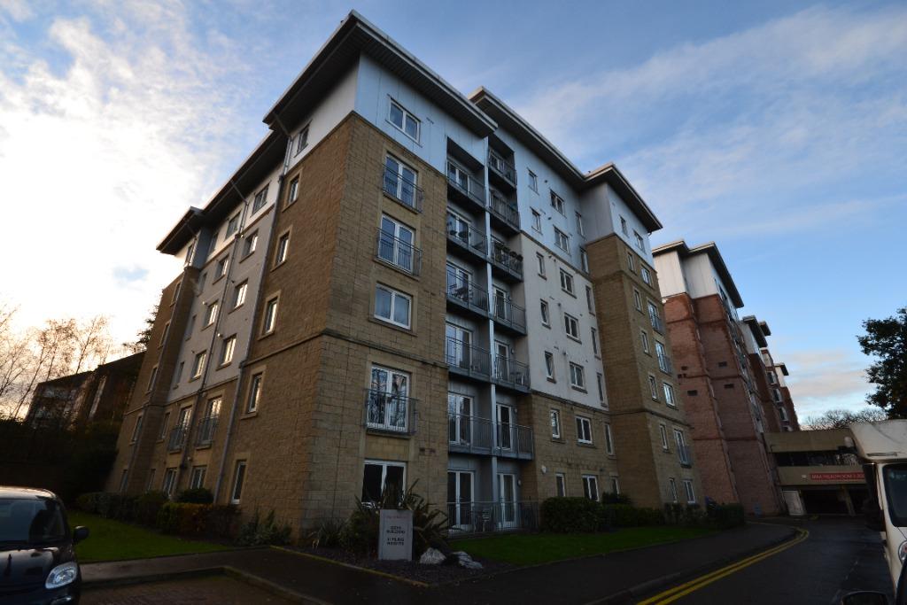 Pilrig Heights, Pilrig, Edinburgh, EH6 2 bed flat to rent - £1,400 pcm ...