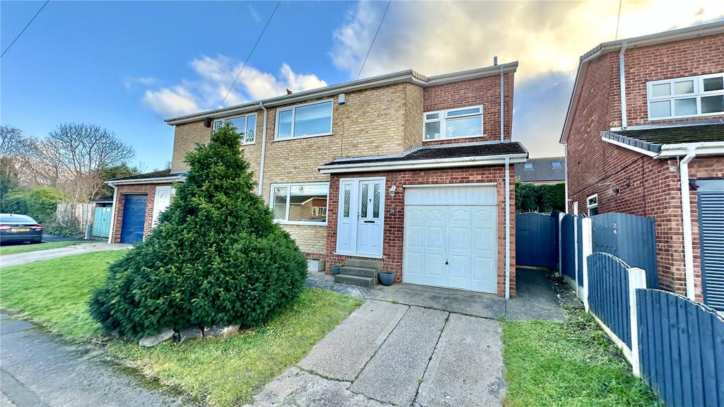 Chevet Rise, Royston, Barnsley, S71 3 bed semi-detached house for sale ...