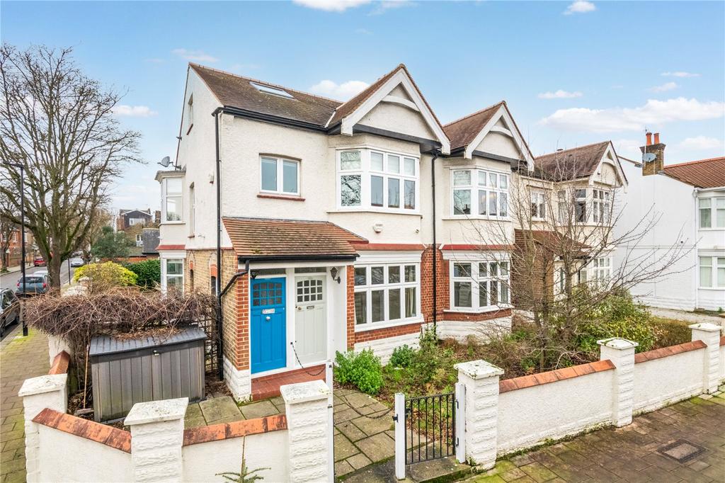 Netheravon Road, London, W4 3 bed maisonette - £935,000