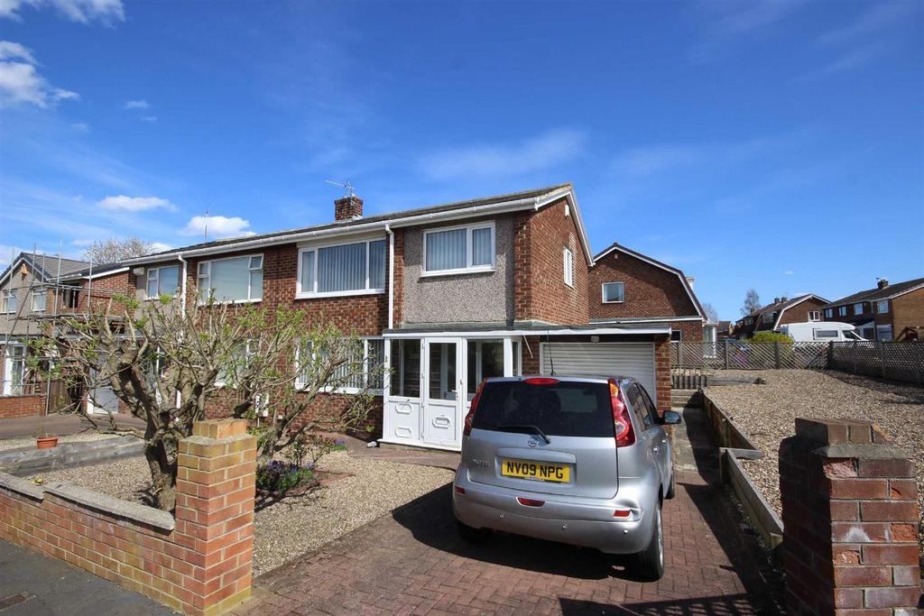 Poplar Drive, Gilesgate 3 bed semi-detached house - £895 pcm (£207 pw)