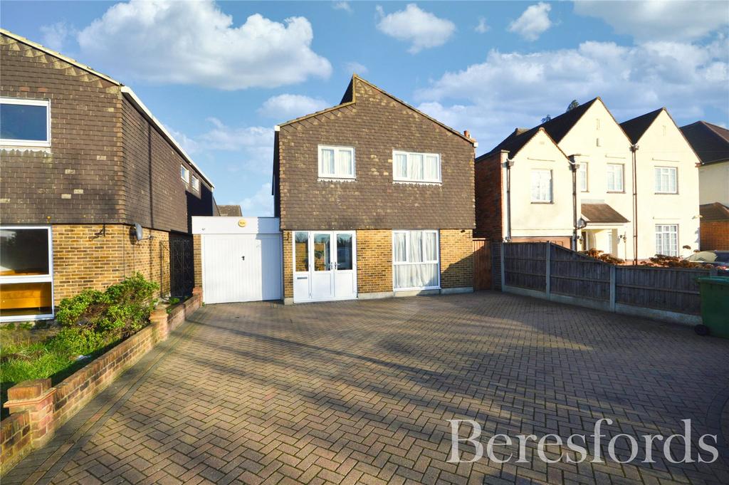 Balgores Lane, Gidea Park, RM2 4 bed detached house for sale - £650,000
