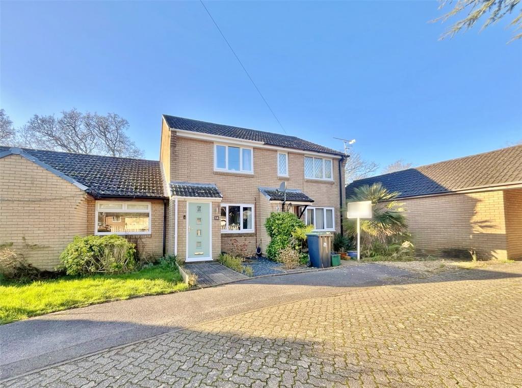 Cheviot Way, Verwood, Dorset, BH31 2 bed terraced house - £280,000