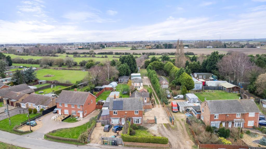 Church Drove Outwell Pe14 8rp 3 Bed Semi Detached House For Sale £