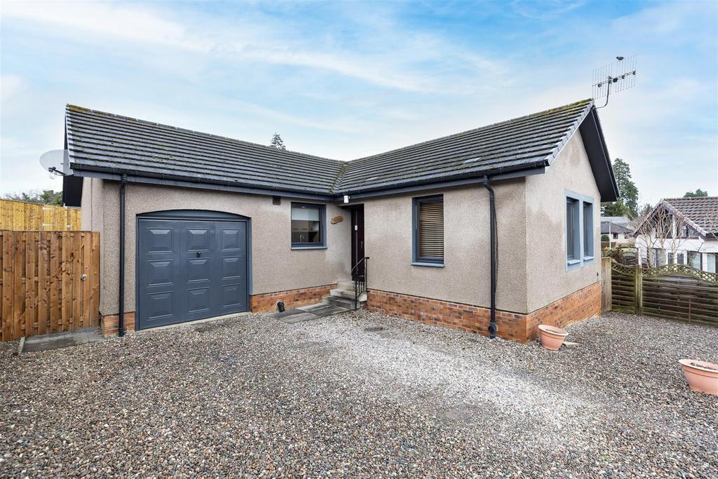 Hatton Road, Luncarty, Perth 3 bed house for sale - £247,000