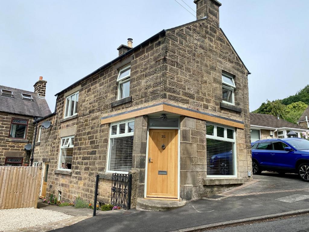 Far Green, Matlock DE4 3 bed cottage - £350,000