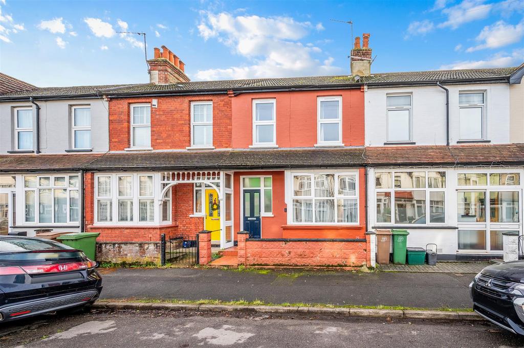 Rectory Road, Sutton 2 bed terraced house to rent - £1,850 pcm (£427 pw)