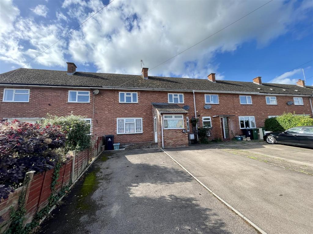 Glebe Road, Newent GL18 3 bed terraced house - £219,950