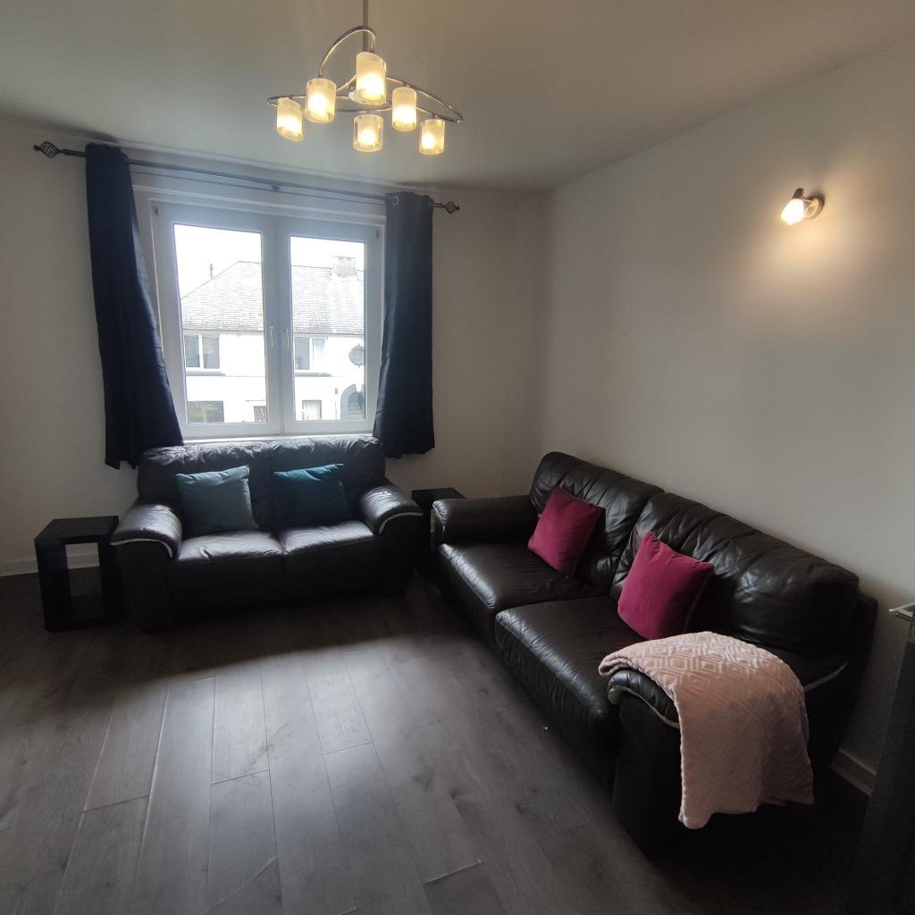 Middlefield Place, Aberdeen AB24 2 bed flat - £625 pcm (£144 pw)