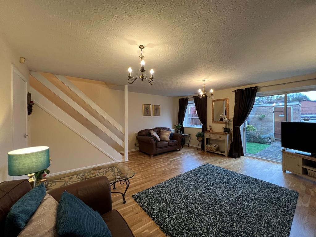 Bridgeacre Gardens, Coventry, CV3 3 bed semi-detached house - £1,350 ...