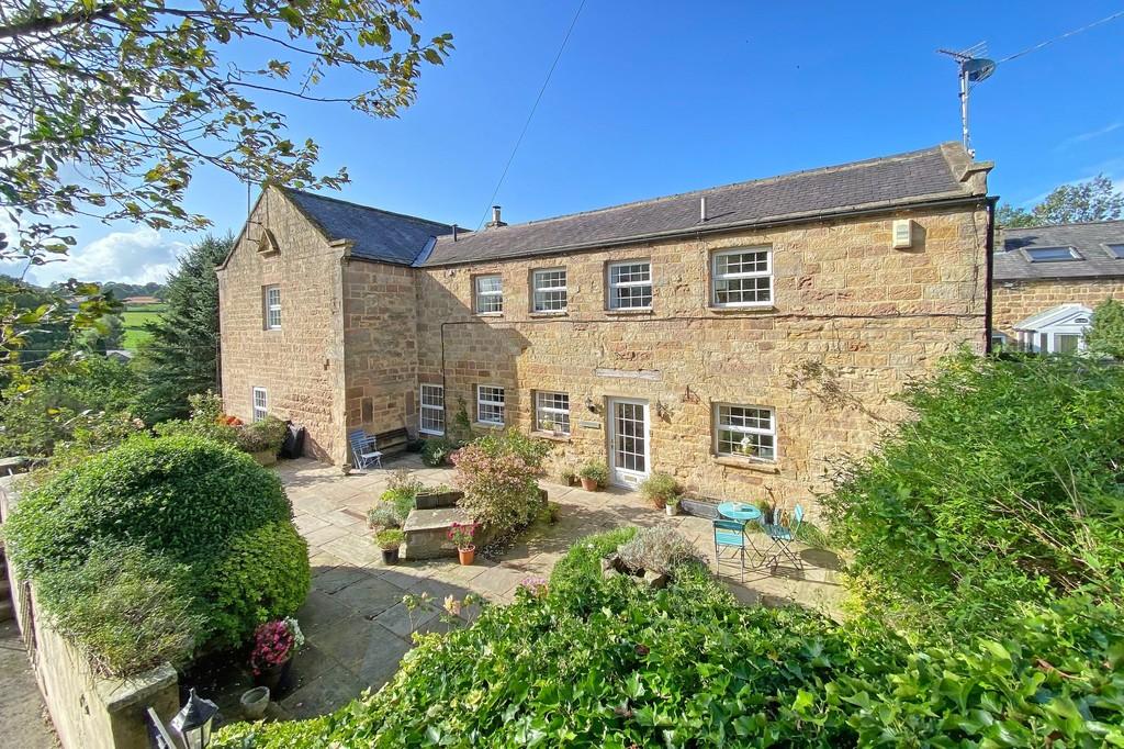 Mill Race, Ripley 3 bed semi-detached house - £500,000