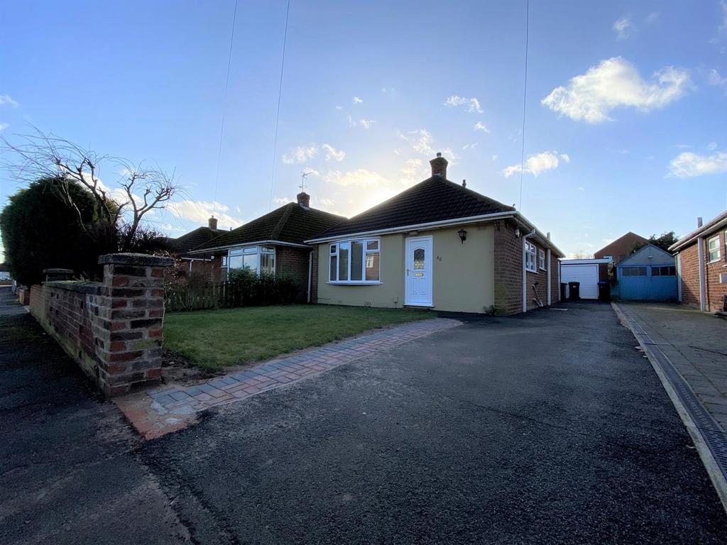 Harby Avenue, Nottinghamshire NG17 3 bed detached bungalow - £895 pcm ...