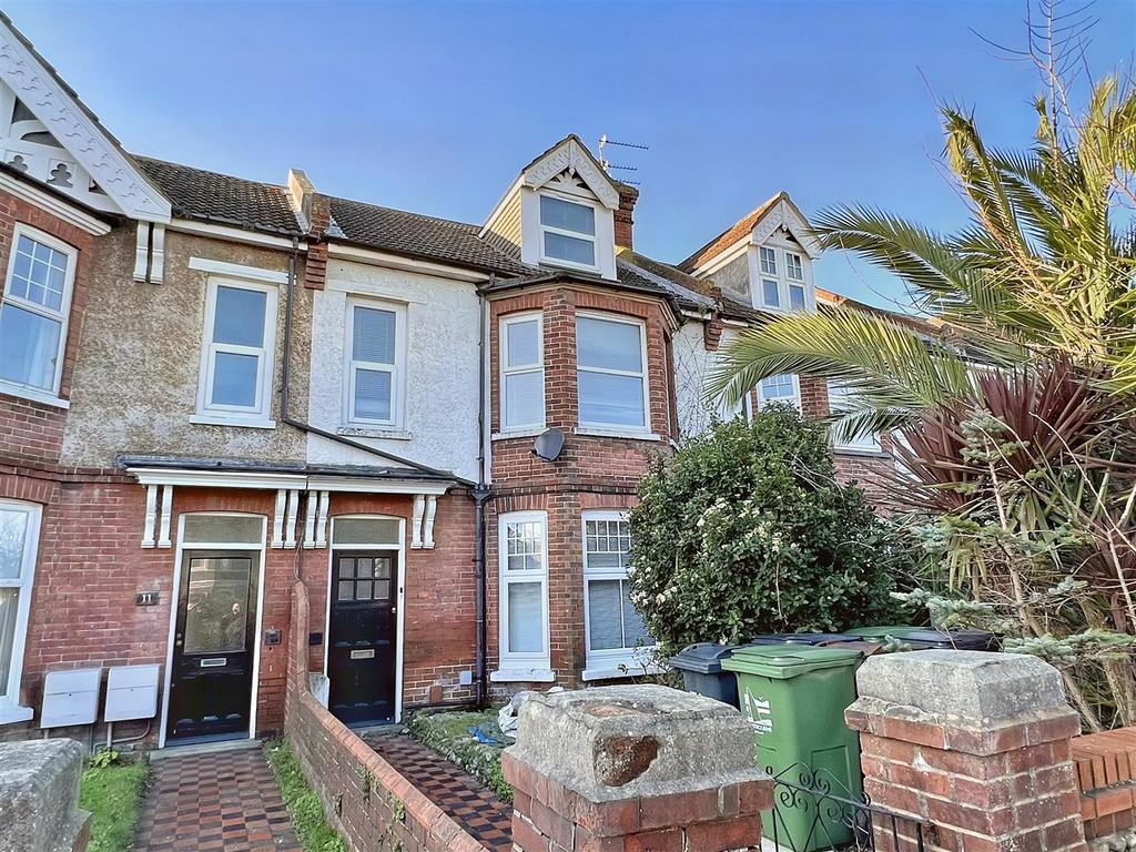 Willingdon Road, Eastbourne 2 bed flat - £199,950