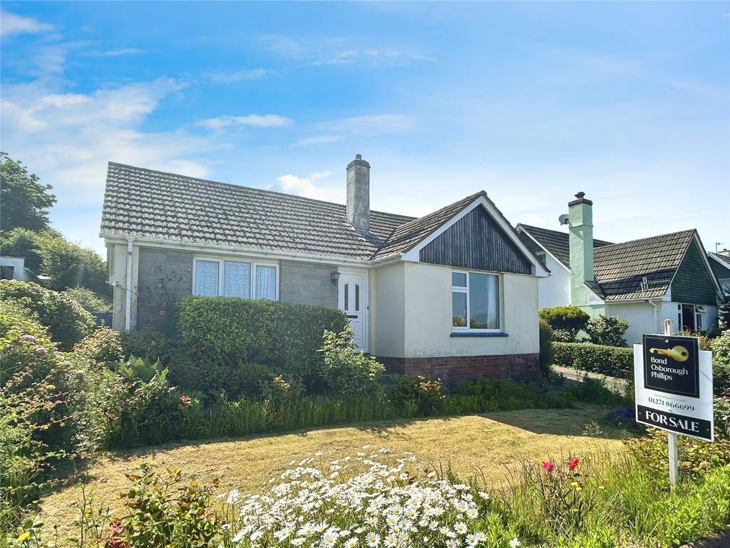 Ilfracombe, Devon 2 bed bungalow - £280,000
